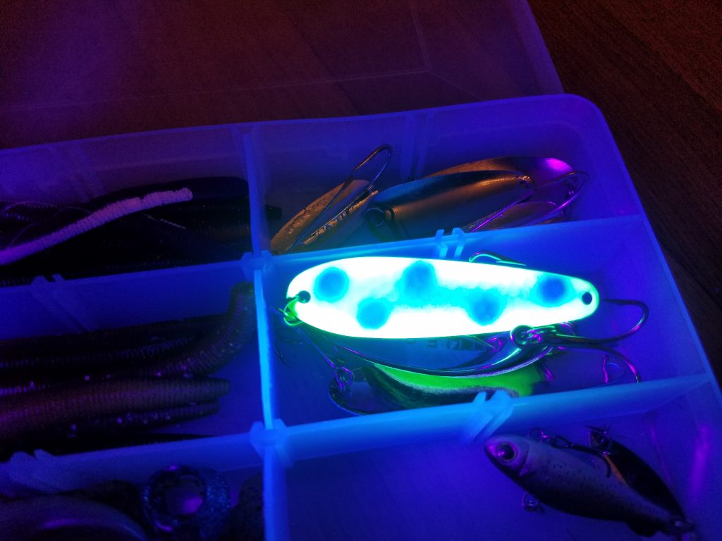 Lures that glow and reflect UV light | Fishing Times: Reviews, Tips ...